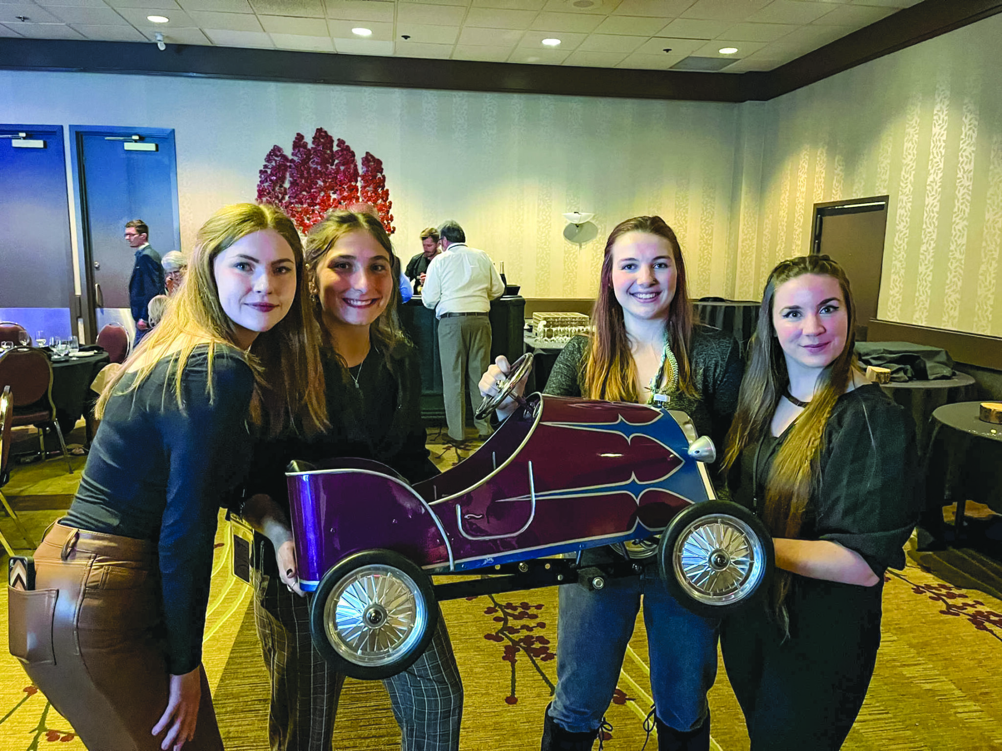 Collision Repair: Women Do it Better - Automotive Retailers Association